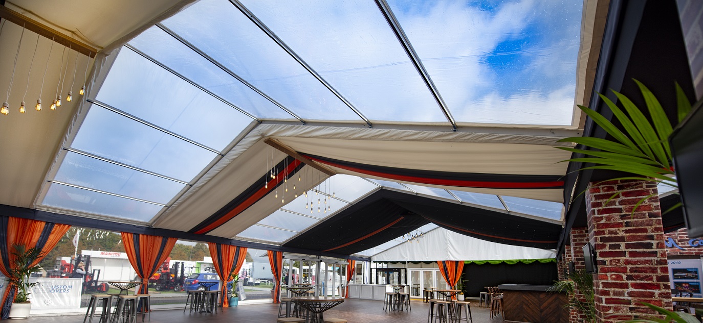 About Us - Custom Covers